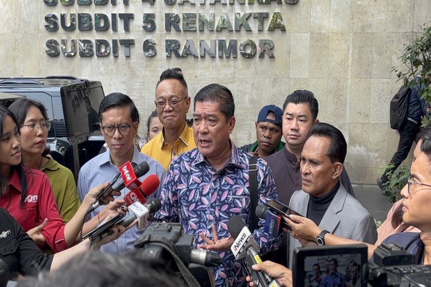 Diperiksa Kasus Ijazah Jokowi, Ketum Solmet Dicecar soal Roy Suryo ...