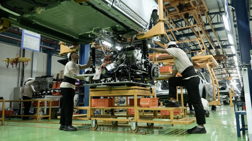 Aturan TKDN Mobil Listrik Tetap 40 Persen hingga 2026, Ini Dampaknya ...