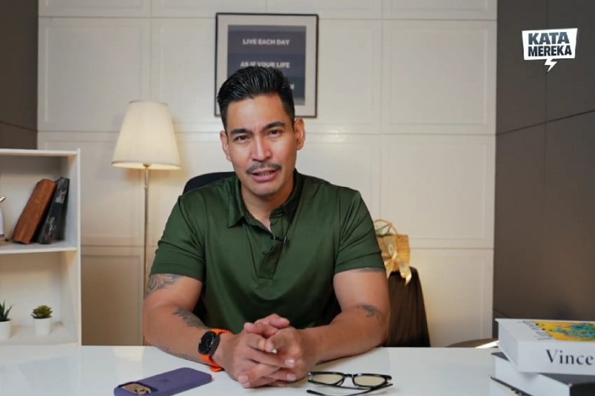Antara Sejarah Kelam dan Kisah Gaib - Ruang Bibir