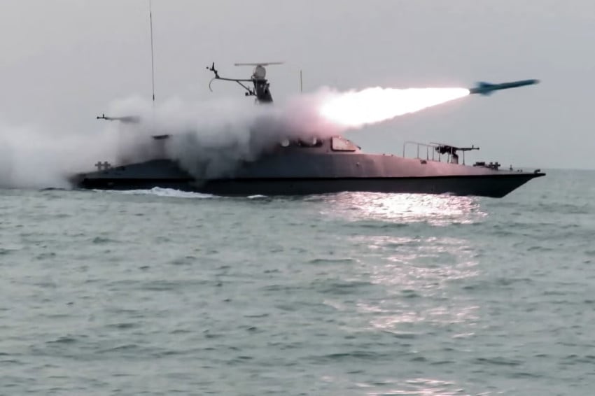 Iran Luncurkan Kapal Serang Cepat yang Mampu Luncurkan Rudal Jelajah ...